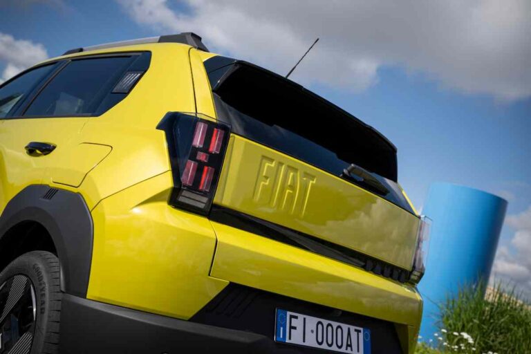 Sai qual è la Fiat più veloce di sempre? Da non credere, corre come una ...